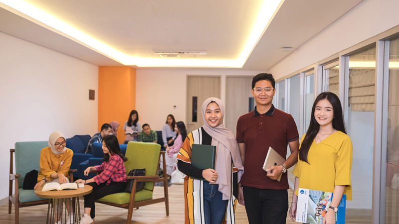 Komunikasi Strategis | Universitas Multimedia Nusantara