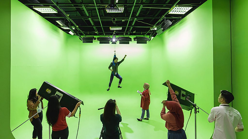 Green Screen Studio | Universitas Multimedia Nusantara