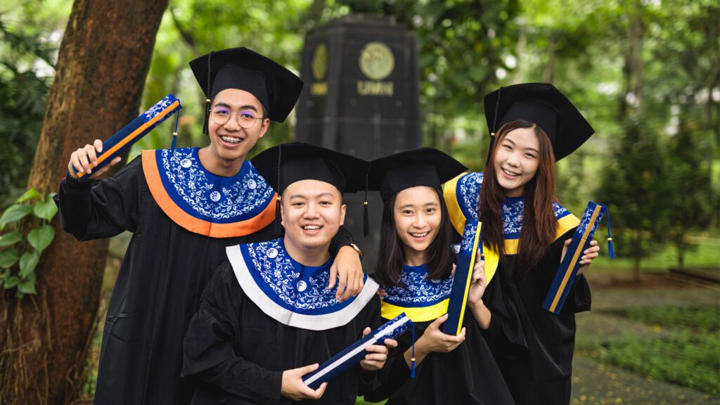Jurusan Akuntansi dan Manajemen, Belajar Apa Sih? | Universitas ...