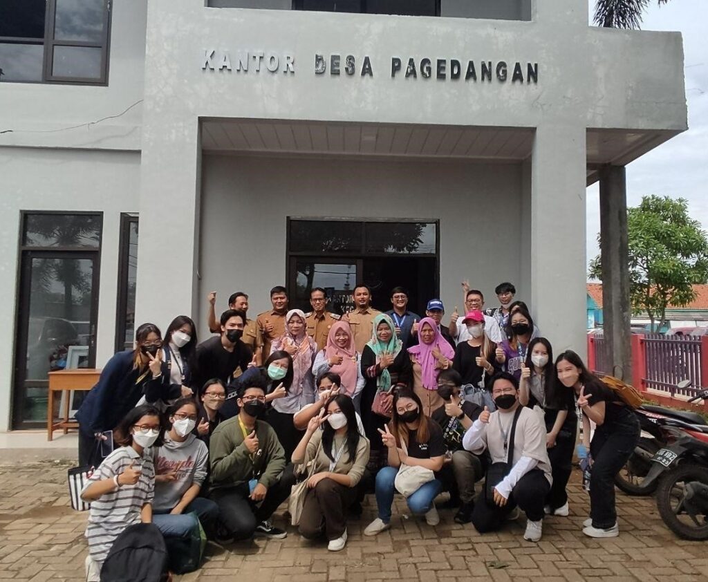 108 Mahasiswa DKV UMN melakukan Proyek MBKM Program Peningkatan ...