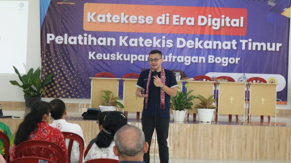 50 Katekis Dekanat Timur Keuskupan Bogor Dalami Keterampilan ...