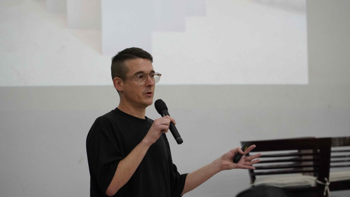 UMN Visual Communication Design Conducts a Guest Lecture With RMIT ...