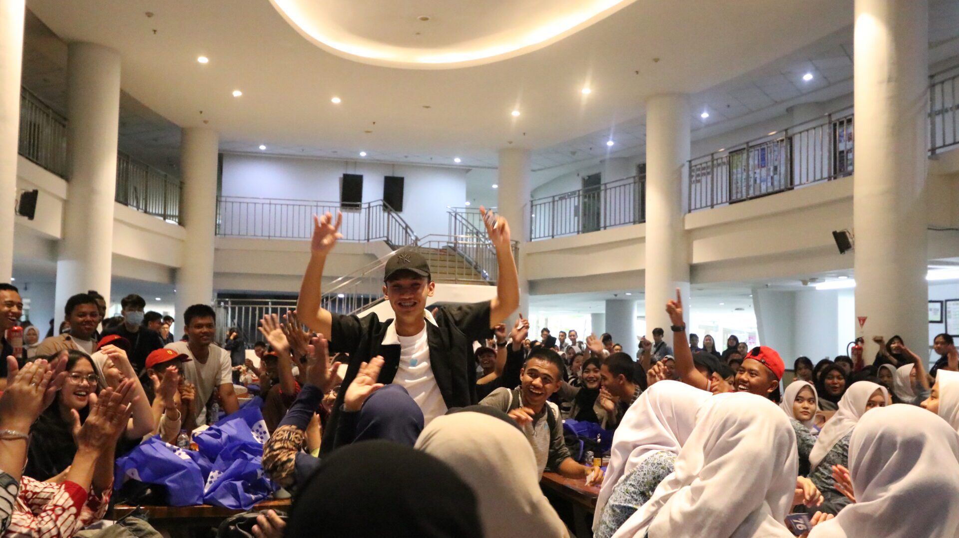 Memadati gedung UMN, Intip Keseruan Ratusan Calon Mahasiswa Baru di ...