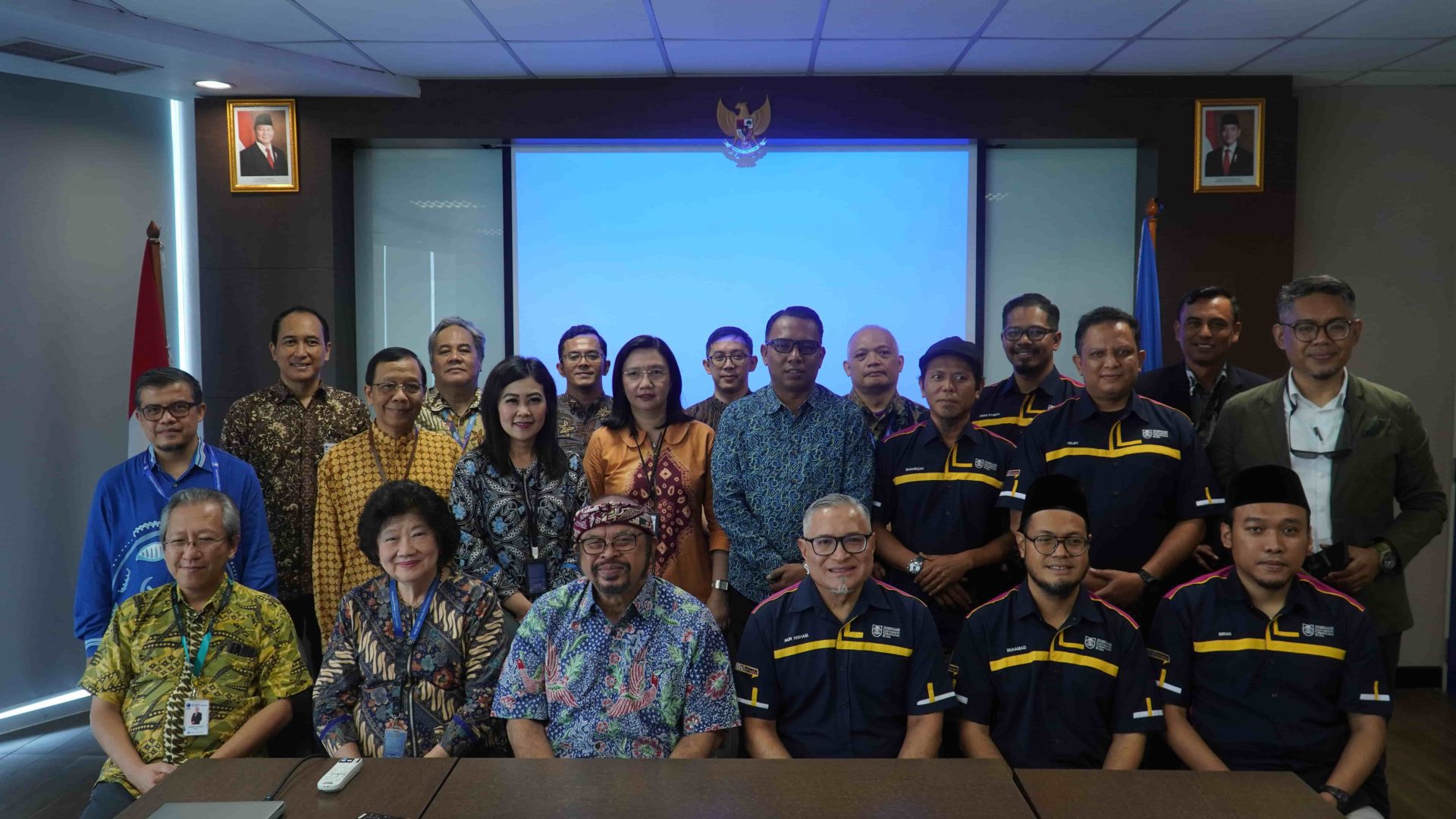 Kunjungan Rektor UiTM Cawangan Perak, Malaysia ke UMN | Universitas ...